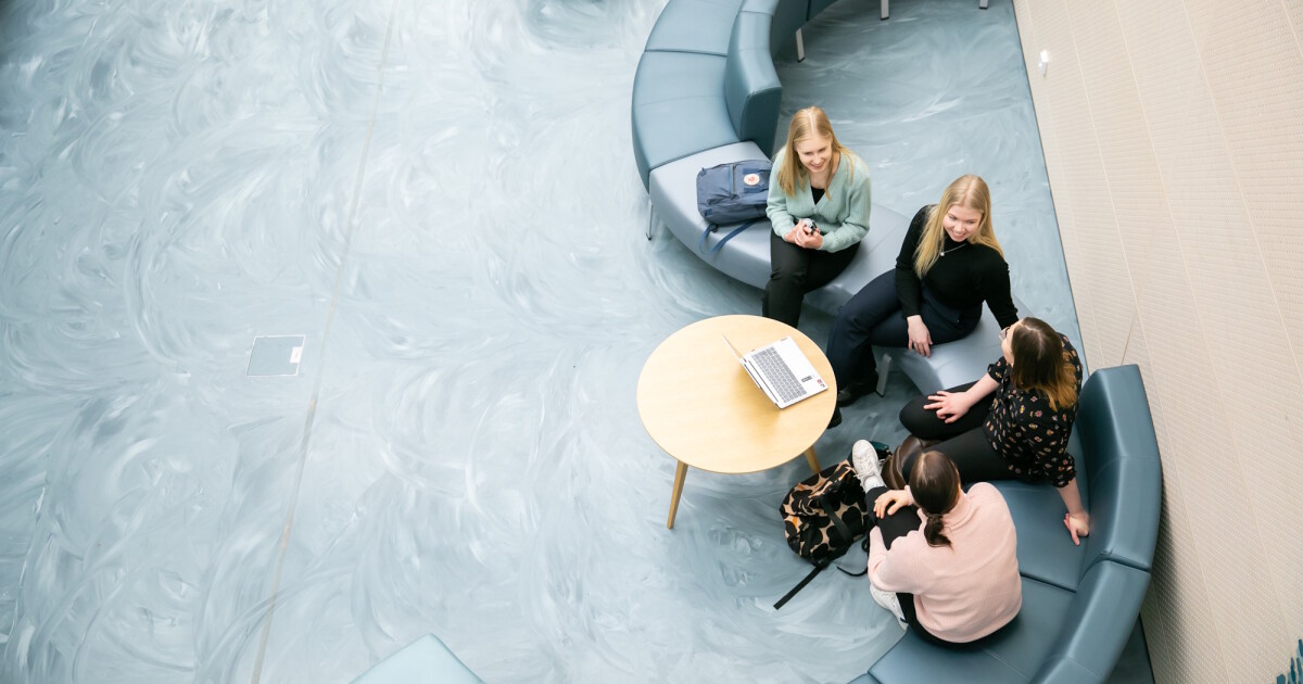 AI can evaluate social situations similar to humans | University of Turku